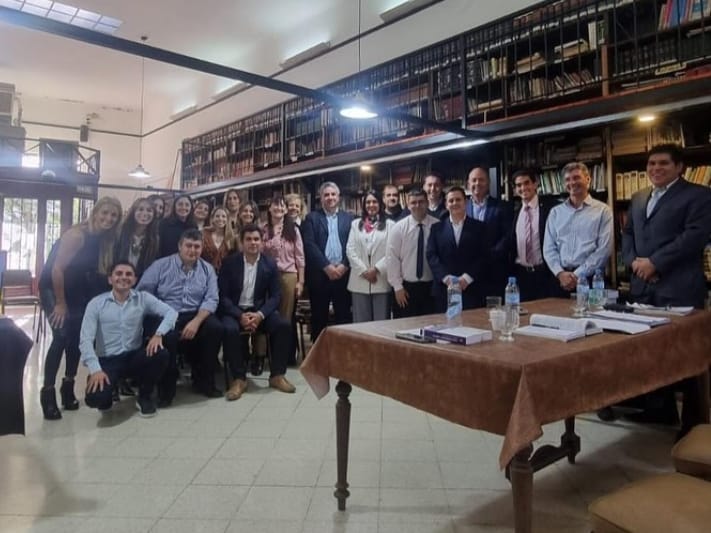 Exposición sobre Técnica recursiva en Carmen de Areco – CADJM